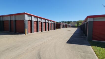 Storage Units and Vehicle Storage in Conroe, TX - Devon Self Storage