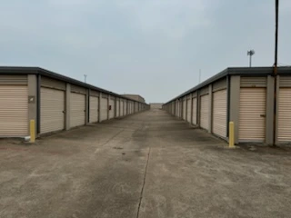 Storage Units in Katy, TX at 5110 Franz Rd | Devon